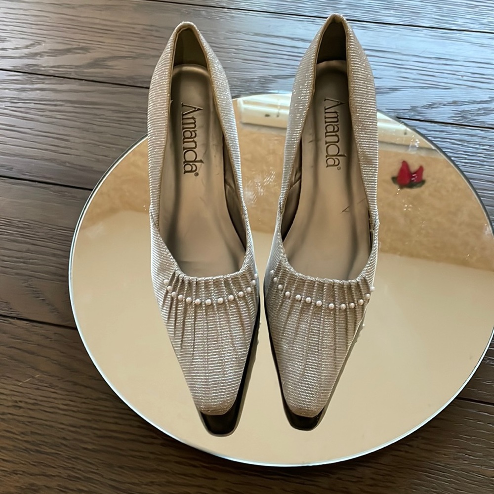 Amanda Pumps - Gem